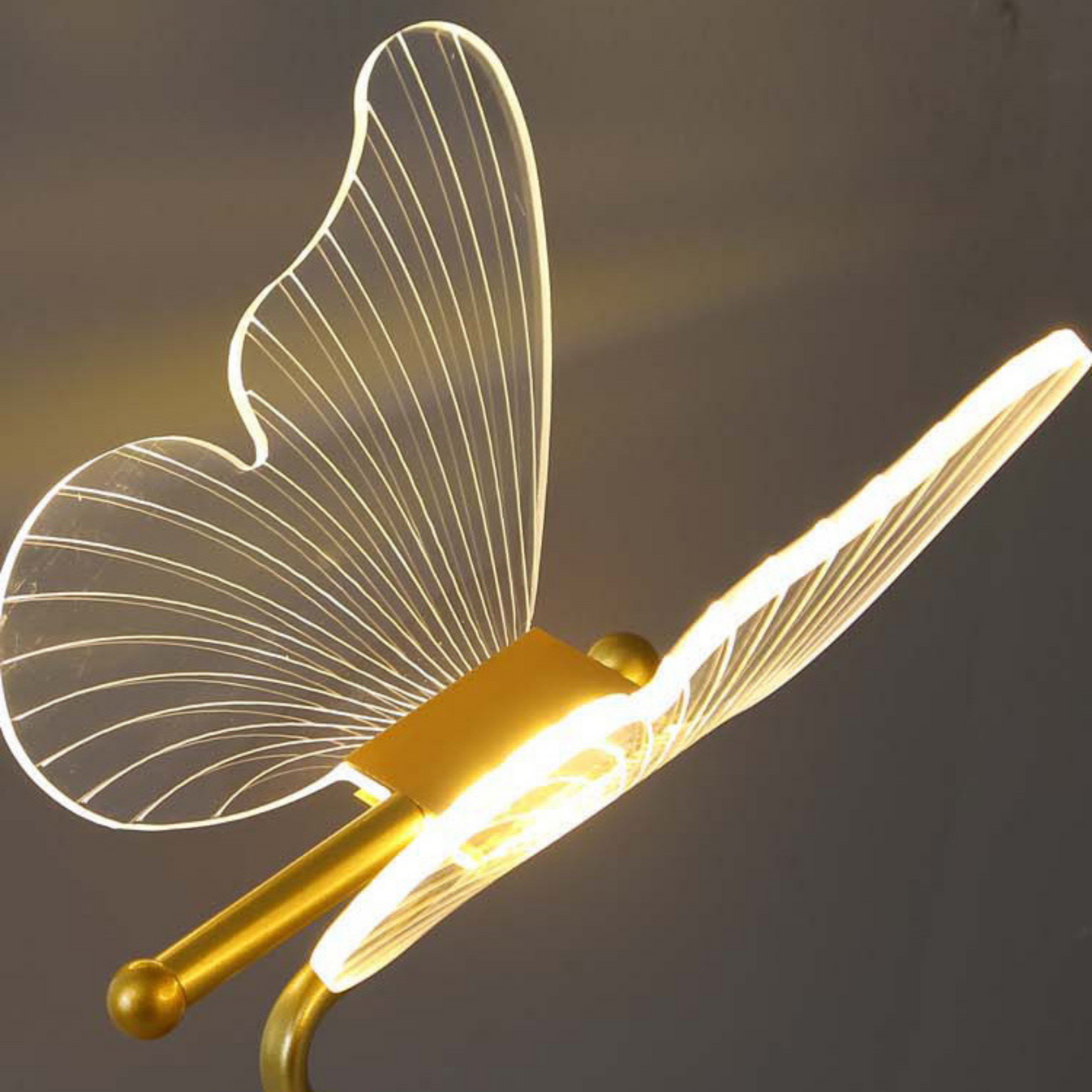 Gold Butterfly LED Table Lamp: Cosy Home Decor - Creative Femininity