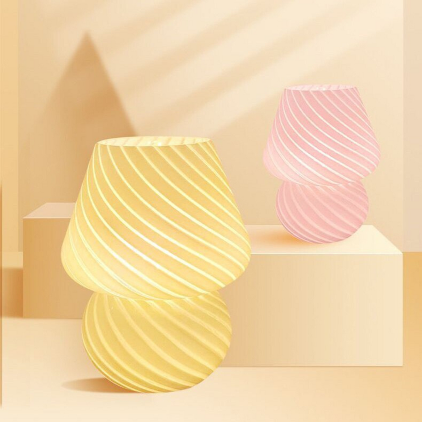 Cute Mushroom Murano Lamp - Creative Femininity